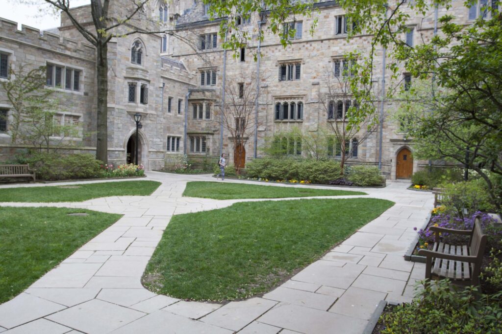 Saybrook wins Sheffield Society House Prize - Yale Daily News