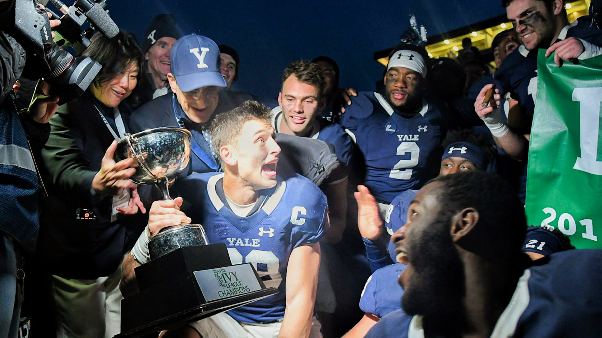 FOOTBALL: Redesigning Yale football during a pandemic - Yale Daily News